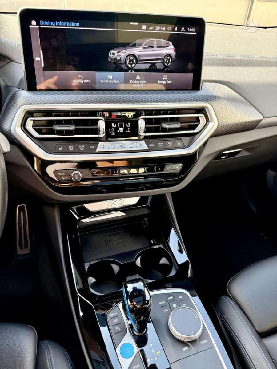 Grey BMW iX3 2022 in Kaunas, with an engine capacity of 0.00 L and mileage of 142 thousand km for 31999 €, photo 20 on AUTOMOTO.COM.LV