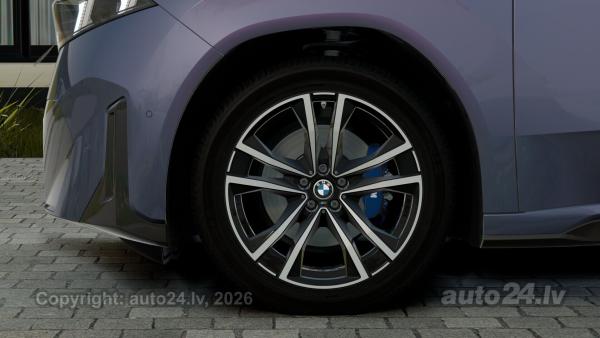 Grey BMW iX3 2026 in Tartu, with an engine capacity of 0.00 L and mileage of 1 thousand km for 79640 €, photo 10 on AUTOMOTO.COM.LV