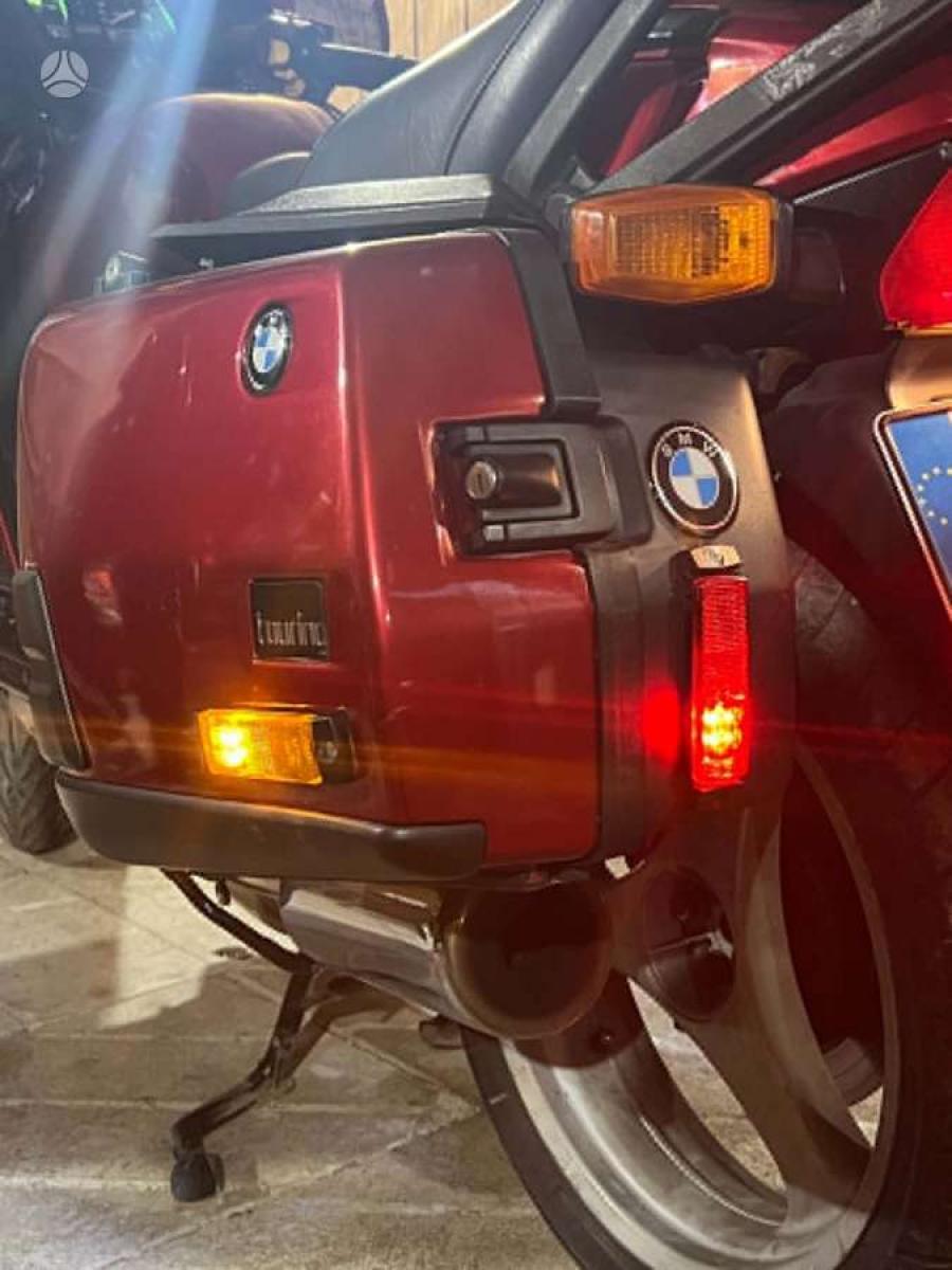 Red BMW K 1100 1993 in Siauliai, with an engine capacity of 1.09 L and mileage of 80 thousand km for 2200 €, photo 6 on AUTOMOTO.COM.LV