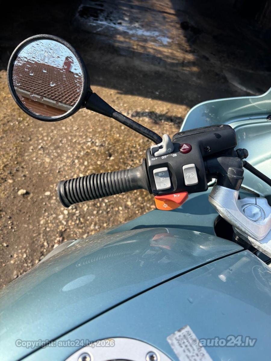 Black BMW K 1200GT 2003 in Tallinn, with an engine capacity of 96.00 L and mileage of 41 thousand km for 3600 €, photo 7 on AUTOMOTO.COM.LV
