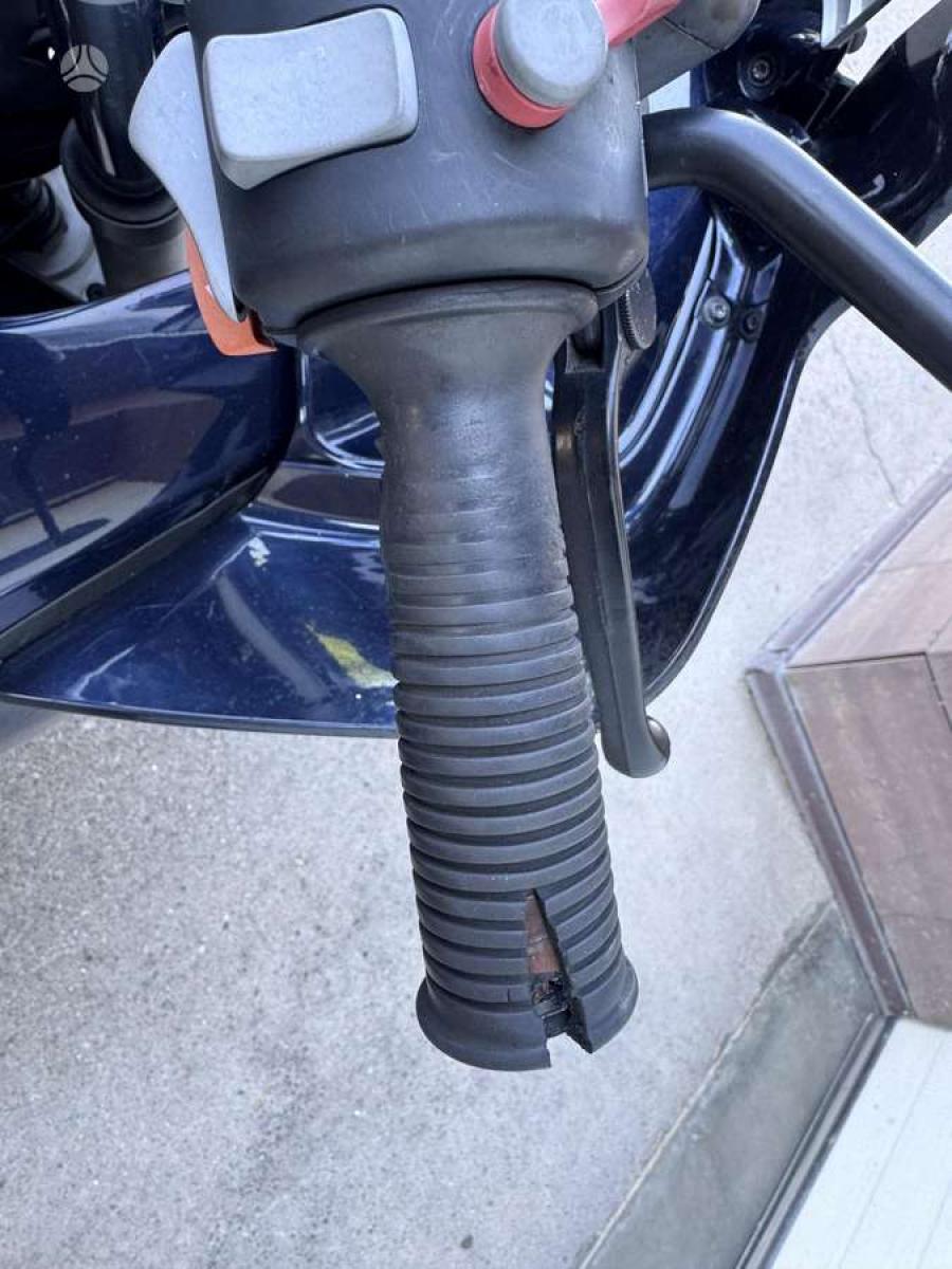 Blue BMW K 1200GT 2004 in Alytus, with an engine capacity of 1.20 L and mileage of 92 thousand km for 2000 €, photo 9 on AUTOMOTO.COM.LV