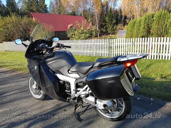 Pelēks BMW K 1200GT 2007 Tartu, ar dzinēja tilpumu 1.16 L un nobraukumu 34 tūkst. km par 3990 €, foto 4 vietnē AUTOMOTO.COM.LV