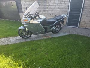 Pelēks BMW K 1200GT 2008 Panevēža, ar dzinēja tilpumu 1.20 L un nobraukumu 55 tūkst. km par 3649 €, foto 5 vietnē AUTOMOTO.COM.LV