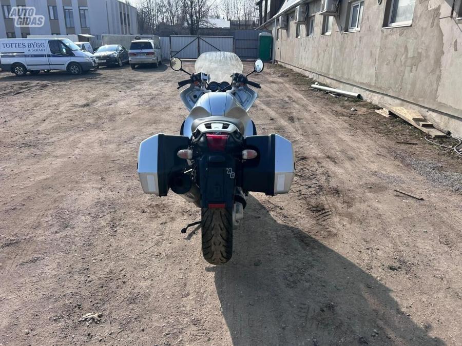 BMW K 1200GT 2003 in Kaunas, with an engine capacity of 1.17 L and mileage of 110 thousand km for 1800 €, photo 4 on AUTOMOTO.COM.LV
