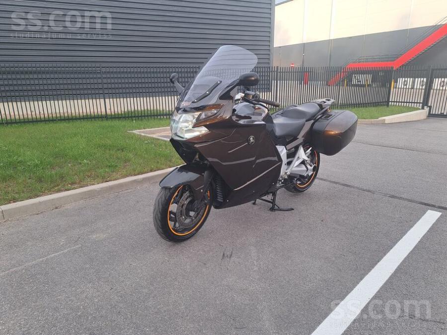 BMW K 1200GT 2007 in Dobele, with an engine capacity of 1.20 L and mileage of 0 thousand km for 3650 €, photo 1 on AUTOMOTO.COM.LV