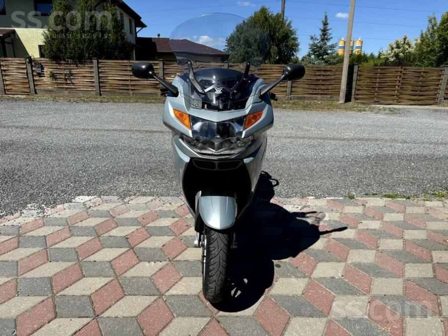 БМВ K 1200GT 2008 в Салдус, объемом двигателя 1.16 л и пробегом 0 тыс. км за 3450 €, фото 3 на AUTOMOTO.COM.LV