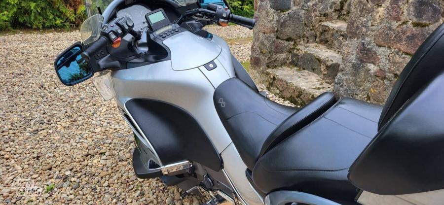 Grey BMW K 1200LT 2003 in Utena, with an engine capacity of 1.20 L and mileage of 79 thousand km for 2800 €, photo 3 on AUTOMOTO.COM.LV