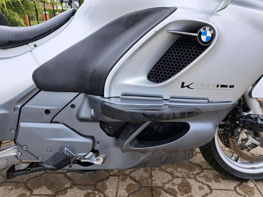 BMW K 1200LT 2004 Pasvalys, ar dzinēja tilpumu 1.20 L un nobraukumu 30 tūkst. km par 3350 €, foto 10 vietnē AUTOMOTO.COM.LV