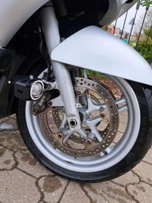 BMW K 1200LT 2004 Pasvalys, ar dzinēja tilpumu 1.20 L un nobraukumu 30 tūkst. km par 3350 €, foto 13 vietnē AUTOMOTO.COM.LV