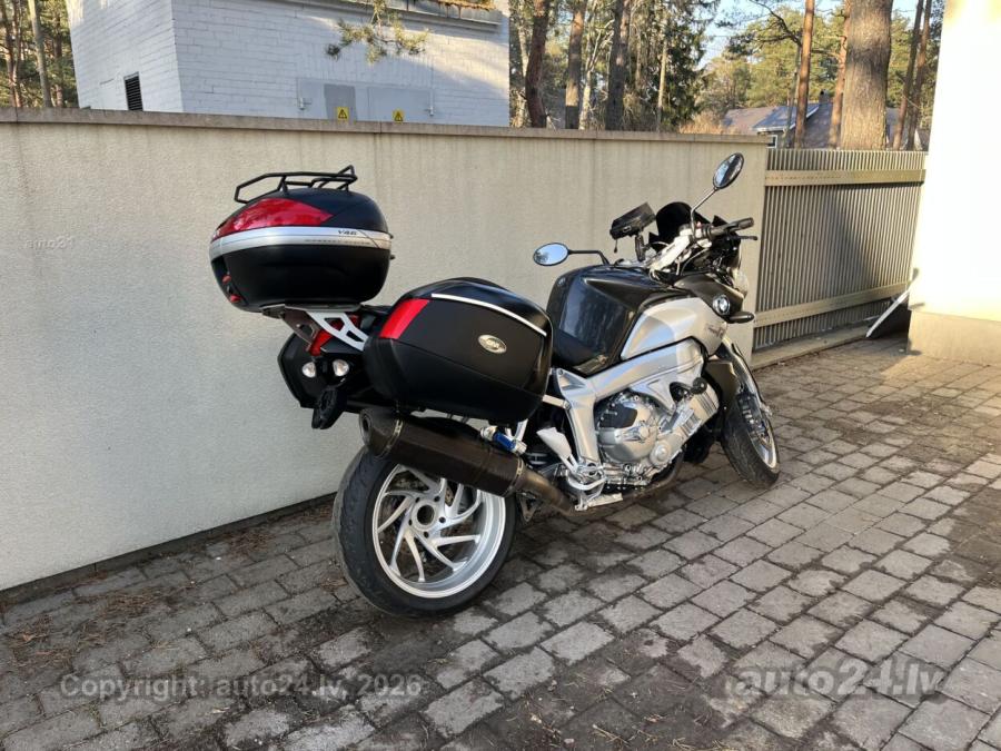 Серый БМВ K 1200R 2007 в Таллин, объемом двигателя 1.16 л и пробегом 60 тыс. км за 7500 €, фото 3 на AUTOMOTO.COM.LV