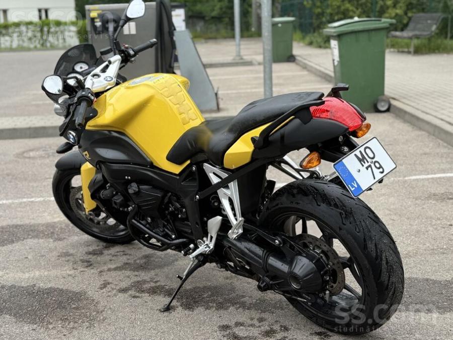 BMW K 1200R 2006 in Aizkraukle, with an engine capacity of 1.20 L and mileage of 0 thousand km for 6500 €, photo 1 on AUTOMOTO.COM.LV