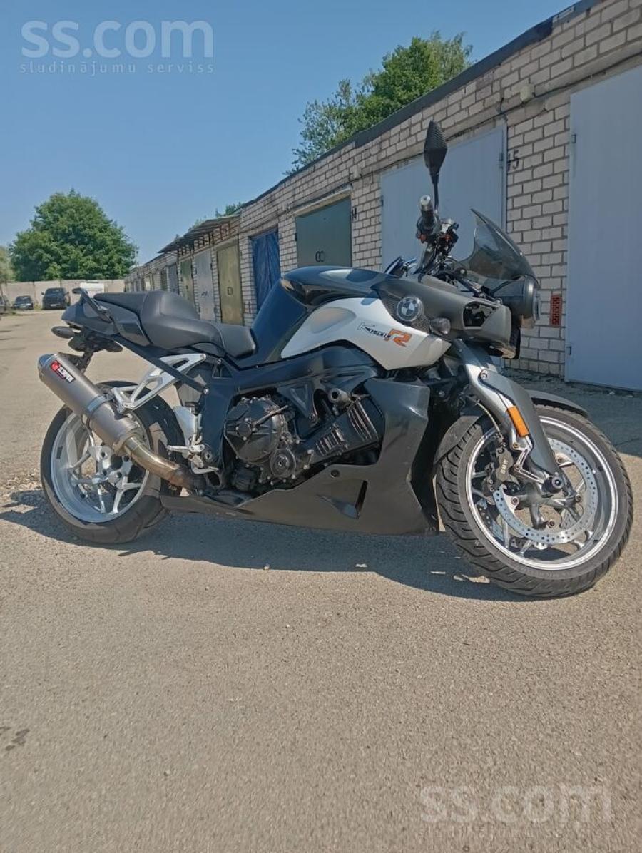 БМВ K 1200R 2006 в Рига, объемом двигателя 1.20 л и пробегом 0 тыс. км за 2200 €, фото 3 на AUTOMOTO.COM.LV