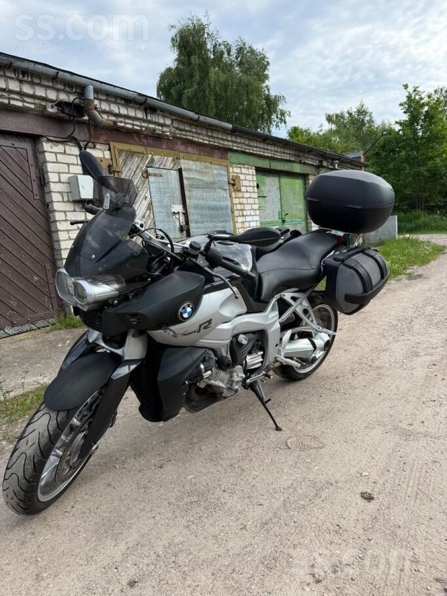 BMW K 1200R 2006 in Liepaja, with an engine capacity of 1.20 L and mileage of 0 thousand km for 4100 €, photo 1 on AUTOMOTO.COM.LV