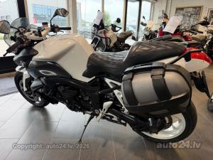 Белый БМВ K 1200R 2005 в Таллин, объемом двигателя 1.16 л и пробегом 47 тыс. км за 2990 €, фото 14 на AUTOMOTO.COM.LV