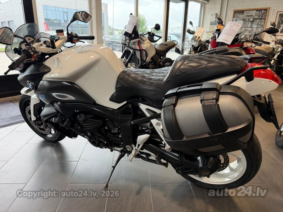 Белый БМВ K 1200R 2005 в Таллин, объемом двигателя 1.16 л и пробегом 47 тыс. км за 2990 €, фото 14 на AUTOMOTO.COM.LV