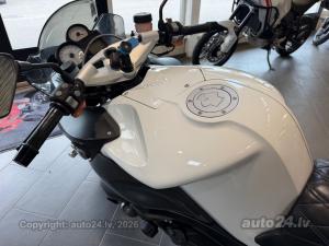 Белый БМВ K 1200R 2005 в Таллин, объемом двигателя 1.16 л и пробегом 47 тыс. км за 2990 €, фото 16 на AUTOMOTO.COM.LV