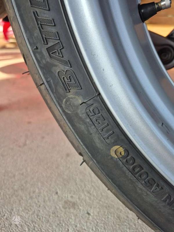 Черный БМВ K 1200RS 1996 в Клайпеда, объемом двигателя 1.20 л и пробегом 49 тыс. км за 2600 €, фото 5 на AUTOMOTO.COM.LV