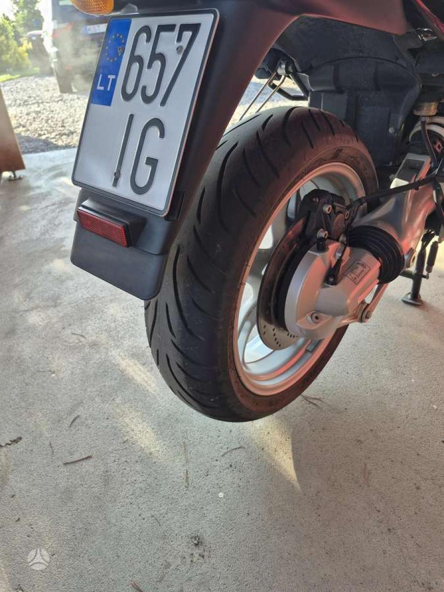 Черный БМВ K 1200RS 1996 в Клайпеда, объемом двигателя 1.20 л и пробегом 49 тыс. км за 2600 €, фото 7 на AUTOMOTO.COM.LV