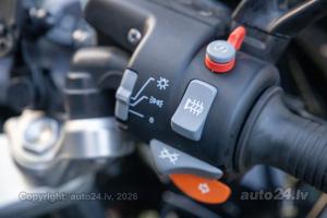 Black BMW K 1200RS 2002 in Tallinn, with an engine capacity of 1.17 L and mileage of 74 thousand km for 4900 €, photo 15 on AUTOMOTO.COM.LV