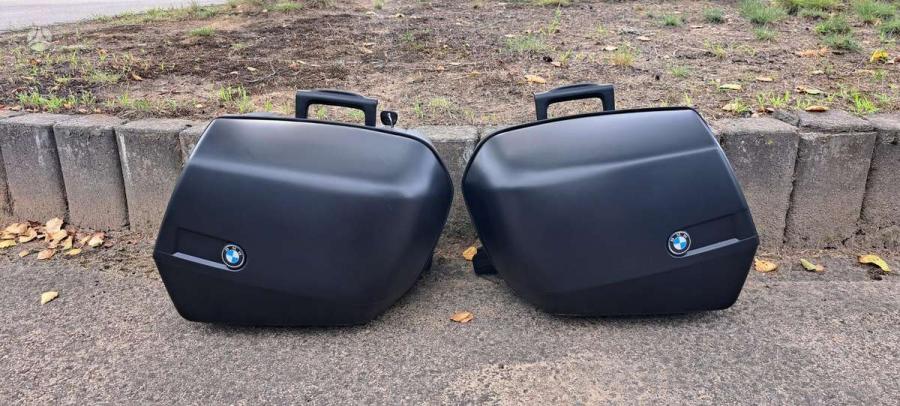 Melns BMW K 1200RS 2002 Viļņa, ar dzinēja tilpumu 1.20 L un nobraukumu 120 tūkst. km par 2290 €, foto 8 vietnē AUTOMOTO.COM.LV