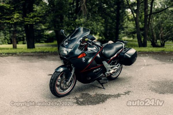 Серый БМВ K 1200RS 2000 в Пярну, объемом двигателя 1.18 л и пробегом 87 тыс. км за 3500 €, фото 1 на AUTOMOTO.COM.LV