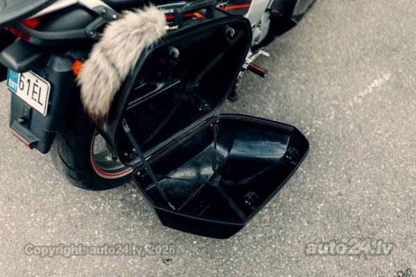 Серый БМВ K 1200RS 2000 в Пярну, объемом двигателя 1.18 л и пробегом 87 тыс. км за 3500 €, фото 9 на AUTOMOTO.COM.LV