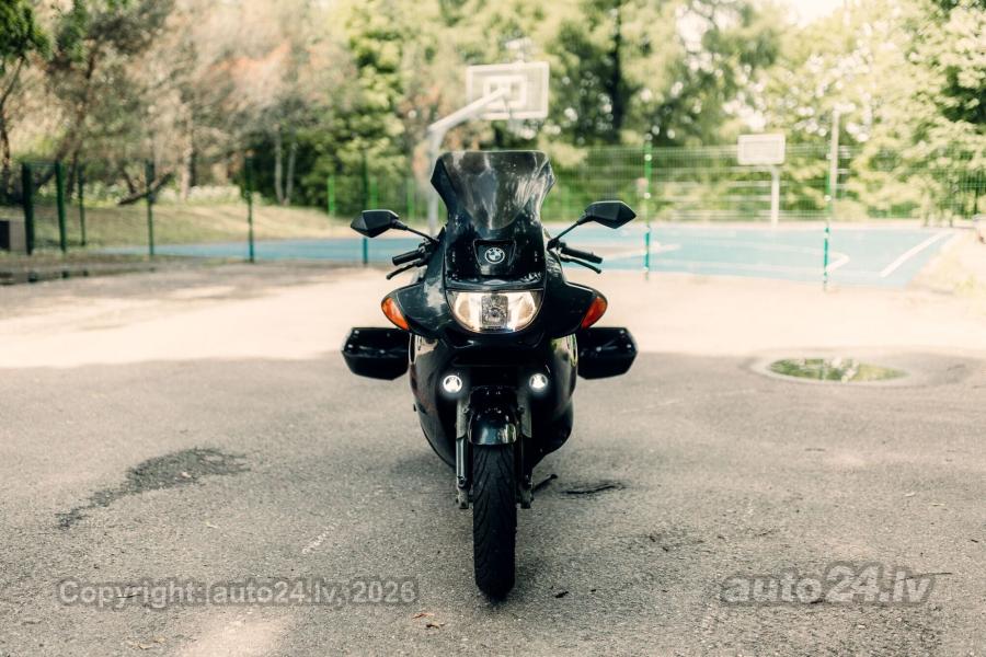Pelēks BMW K 1200RS 2000 Pērnava, ar dzinēja tilpumu 1.18 L un nobraukumu 87 tūkst. km par 3500 €, foto 12 vietnē AUTOMOTO.COM.LV
