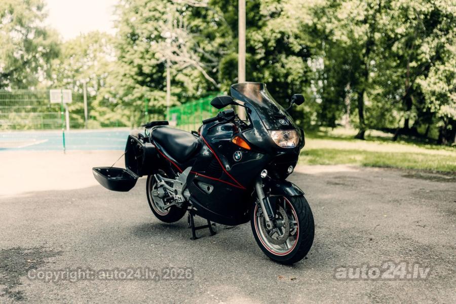 Pelēks BMW K 1200RS 2000 Pērnava, ar dzinēja tilpumu 1.18 L un nobraukumu 87 tūkst. km par 3500 €, foto 13 vietnē AUTOMOTO.COM.LV