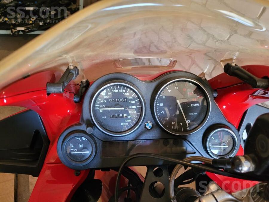 БМВ K 1200RS 1997 в Рига, объемом двигателя 1.20 л и пробегом 0 тыс. км за 1690 €, фото 5 на AUTOMOTO.COM.LV