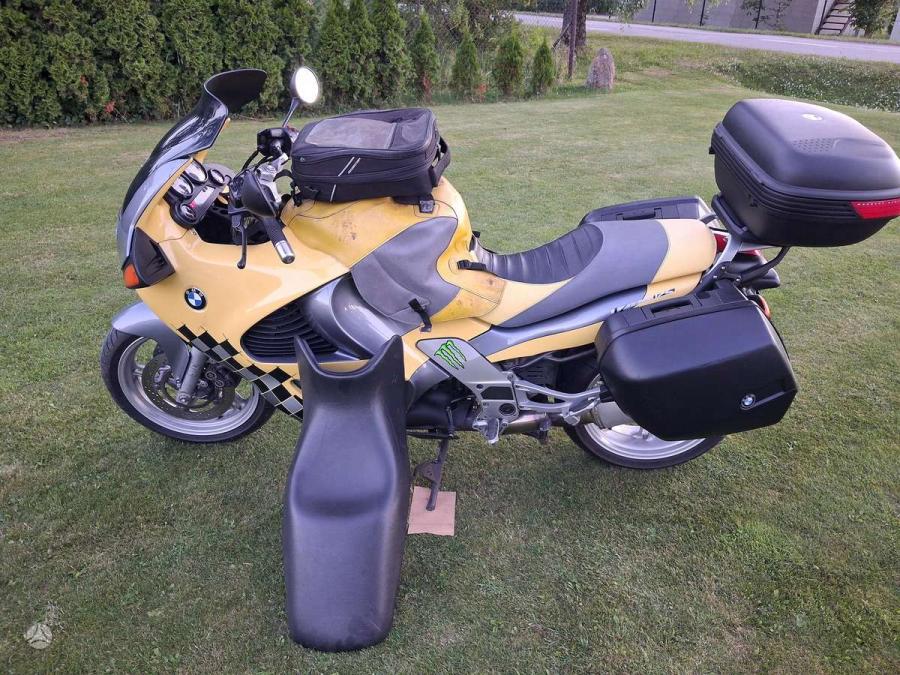 BMW K 1200RS 2000 Šauļi, ar dzinēja tilpumu 1.20 L un nobraukumu 90 tūkst. km par 1550 €, foto 1 vietnē AUTOMOTO.COM.LV