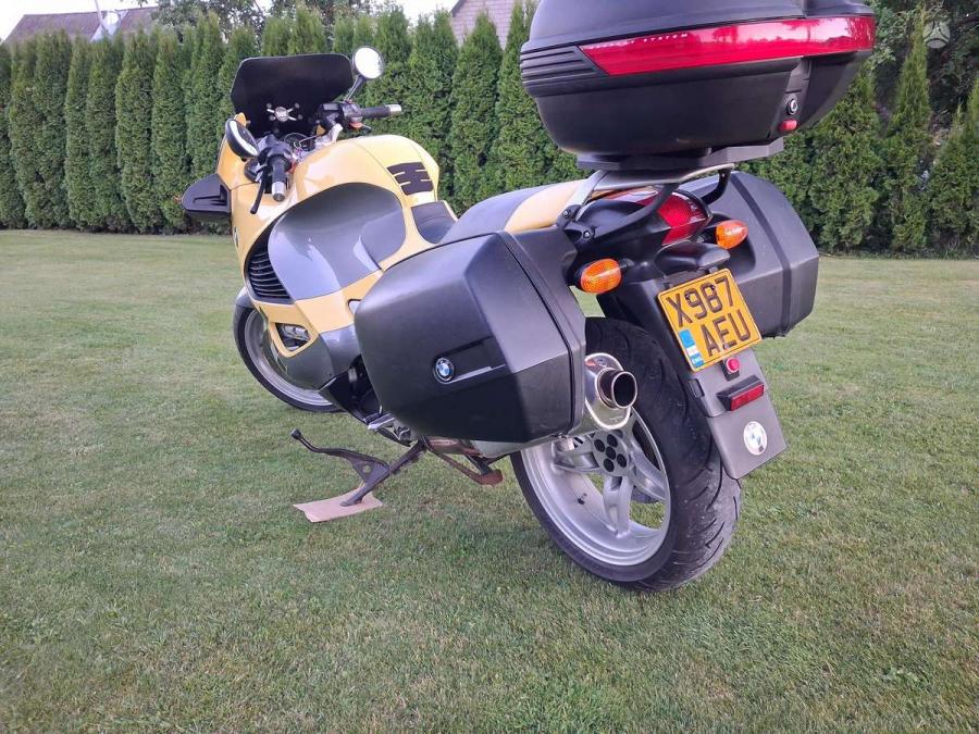 BMW K 1200RS 2000 Šauļi, ar dzinēja tilpumu 1.20 L un nobraukumu 90 tūkst. km par 1550 €, foto 6 vietnē AUTOMOTO.COM.LV