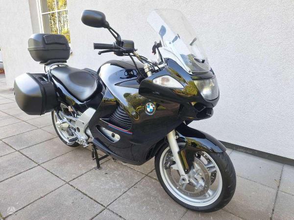 BMW K 1200RS 2002 in Prienai, with an engine capacity of 1.20 L and mileage of 55 thousand km for 2350 €, photo 3 on AUTOMOTO.COM.LV