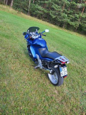 BMW K 1200RS 2002 in Utena, with an engine capacity of 1.20 L and mileage of 76 thousand km for 1900 €, photo 4 on AUTOMOTO.COM.LV