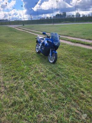 BMW K 1200RS 2002 in Utena, with an engine capacity of 1.20 L and mileage of 76 thousand km for 1900 €, photo 9 on AUTOMOTO.COM.LV