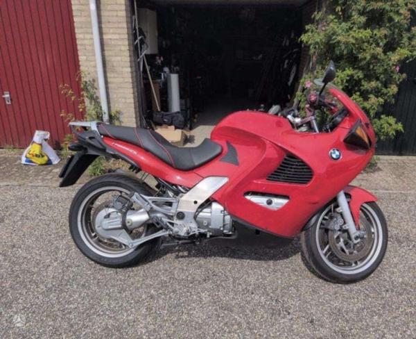 Red BMW K 1200RS 1998 in Kaunas, with an engine capacity of 1.20 L and mileage of 76 thousand km for 960 €, photo 1 on AUTOMOTO.COM.LV