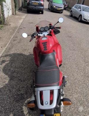 Red BMW K 1200RS 1998 in Kaunas, with an engine capacity of 1.20 L and mileage of 76 thousand km for 960 €, photo 5 on AUTOMOTO.COM.LV