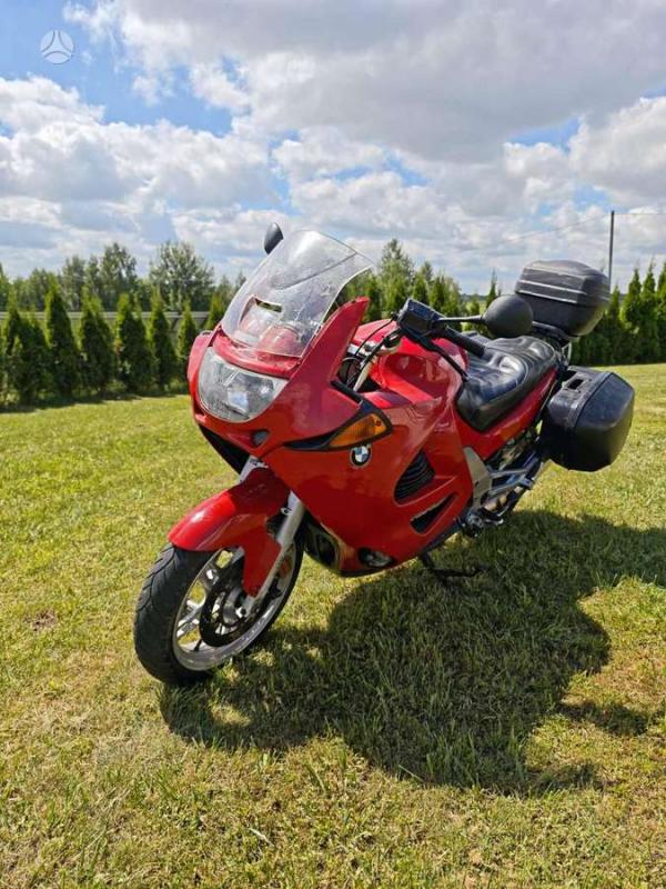 Red BMW K 1200RS 1999 in Elektrenai, with an engine capacity of 1.20 L and mileage of 96 thousand km for 1900 €, photo 1 on AUTOMOTO.COM.LV
