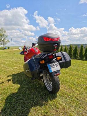 Red BMW K 1200RS 1999 in Elektrenai, with an engine capacity of 1.20 L and mileage of 96 thousand km for 1900 €, photo 3 on AUTOMOTO.COM.LV