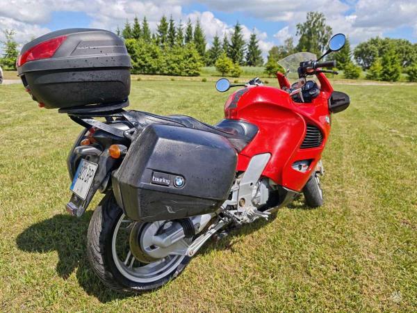 Red BMW K 1200RS 1999 in Elektrenai, with an engine capacity of 1.20 L and mileage of 96 thousand km for 1900 €, photo 6 on AUTOMOTO.COM.LV