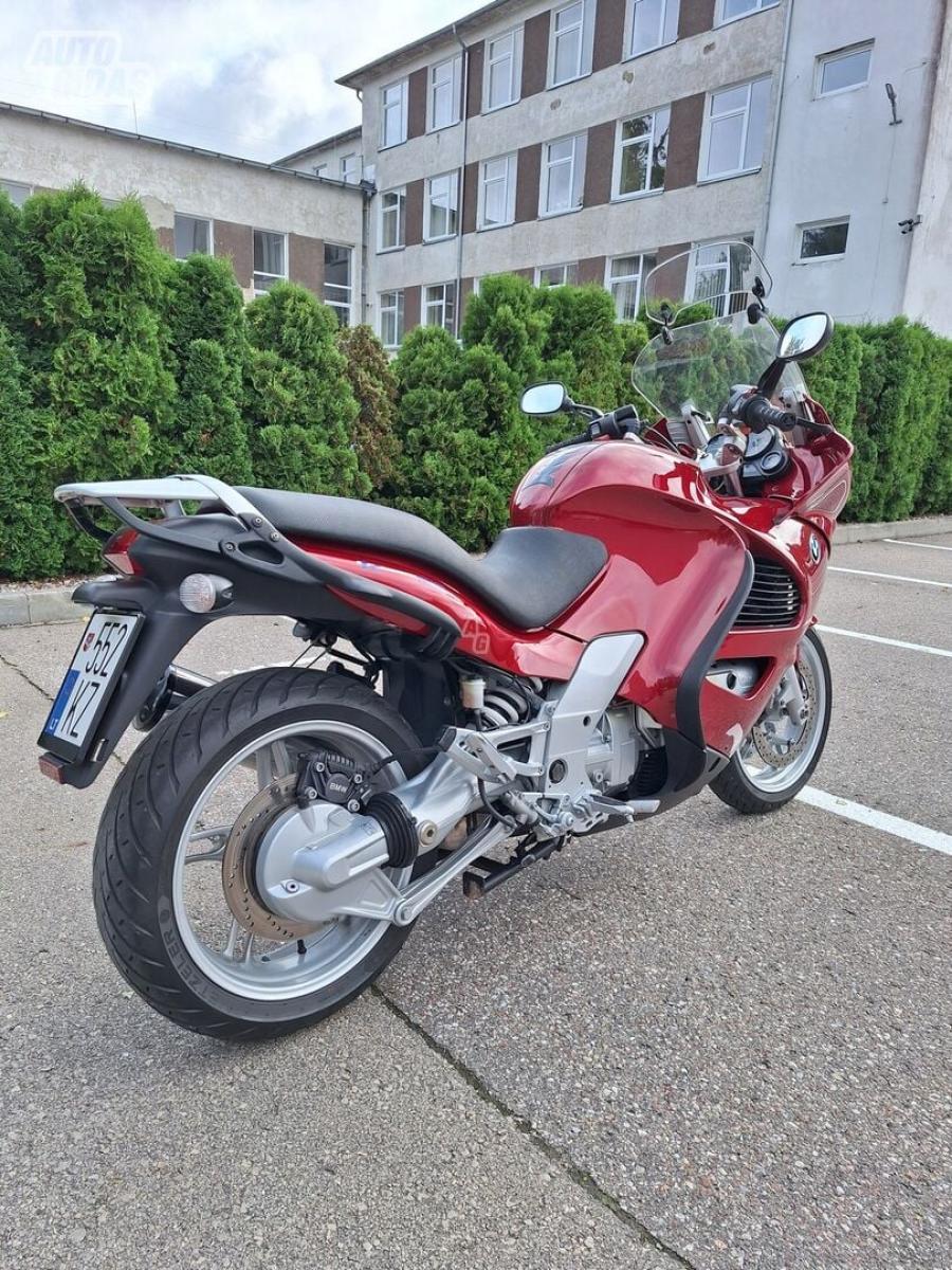 Red BMW K 1200RS 2003 in Raseiniai, with an engine capacity of 1.20 L and mileage of 62 thousand km for 2450 €, photo 18 on AUTOMOTO.COM.LV