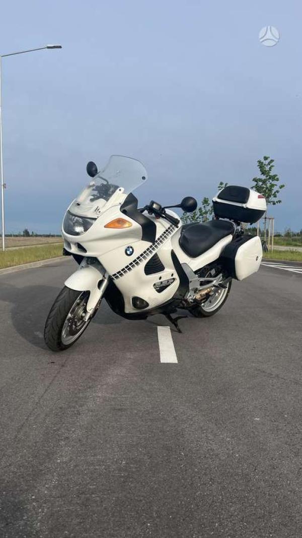 Белый БМВ K 1200RS 2002 в Лиепая, объемом двигателя 1.20 л и пробегом 71 тыс. км за 2750 €, фото 5 на AUTOMOTO.COM.LV