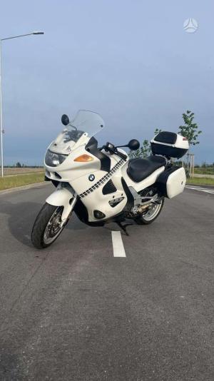 Balts BMW K 1200RS 2002 Liepāja, ar dzinēja tilpumu 1.20 L un nobraukumu 71 tūkst. km par 2750 €, foto 6 vietnē AUTOMOTO.COM.LV