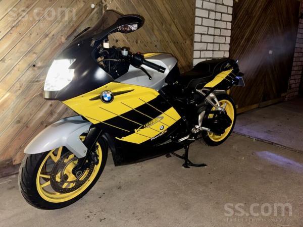 BMW K 1200S 2005 in Riga, with an engine capacity of 1.20 L and mileage of 0 thousand km for 3300 €, photo 3 on AUTOMOTO.COM.LV