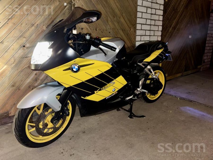 BMW K 1200S 2005 Rīga, ar dzinēja tilpumu 1.20 L un nobraukumu 0 tūkst. km par 3300 €, foto 4 vietnē AUTOMOTO.COM.LV