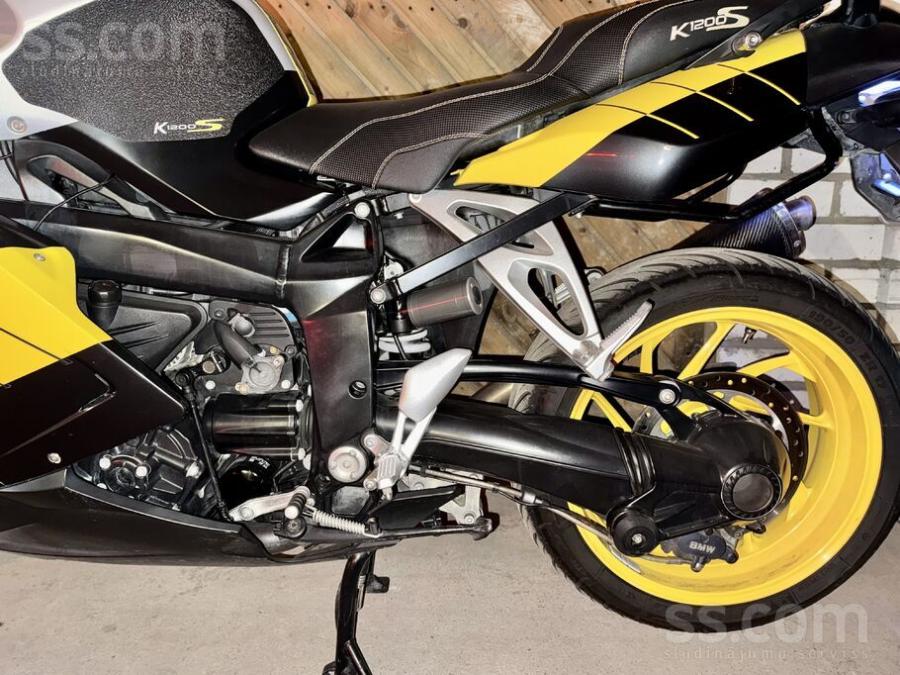 BMW K 1200S 2005 Rīga, ar dzinēja tilpumu 1.20 L un nobraukumu 0 tūkst. km par 3300 €, foto 6 vietnē AUTOMOTO.COM.LV