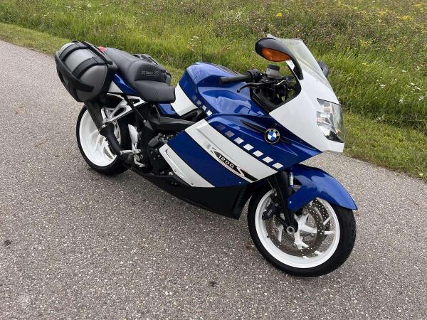 BMW K 1200S 2005 Tauragė, ar dzinēja tilpumu 1.16 L un nobraukumu 44 tūkst. km par 3100 €, foto 5 vietnē AUTOMOTO.COM.LV
