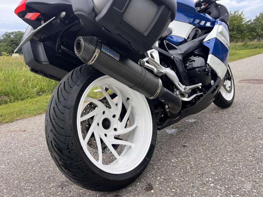 BMW K 1200S 2005 Tauragė, ar dzinēja tilpumu 1.16 L un nobraukumu 44 tūkst. km par 3100 €, foto 10 vietnē AUTOMOTO.COM.LV