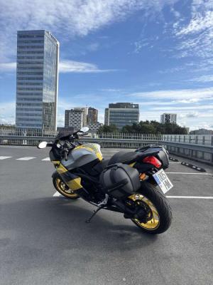 BMW K 1200S 2005 in Vilnius, with an engine capacity of 1.16 L and mileage of 43 thousand km for 3350 €, photo 4 on AUTOMOTO.COM.LV