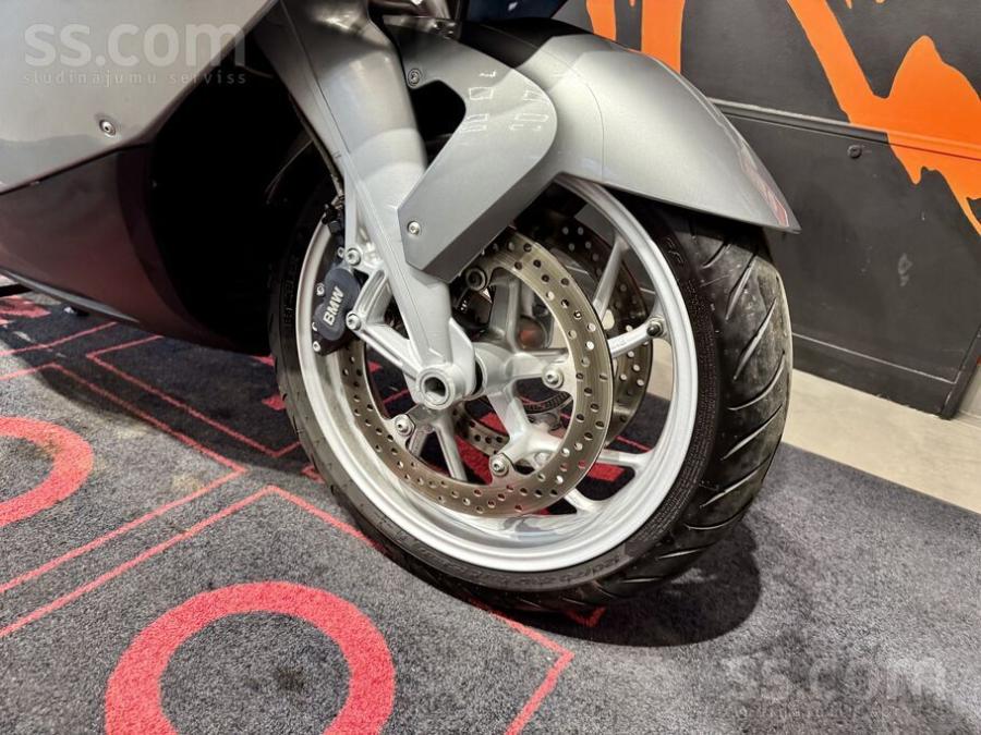 BMW K 1200S 2006 in Riga, with an engine capacity of 1.20 L and mileage of 0 thousand km for 3999 €, photo 10 on AUTOMOTO.COM.LV