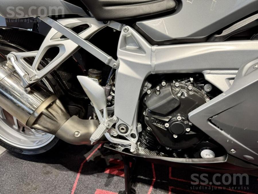 BMW K 1200S 2006 in Riga, with an engine capacity of 1.20 L and mileage of 0 thousand km for 3999 €, photo 11 on AUTOMOTO.COM.LV